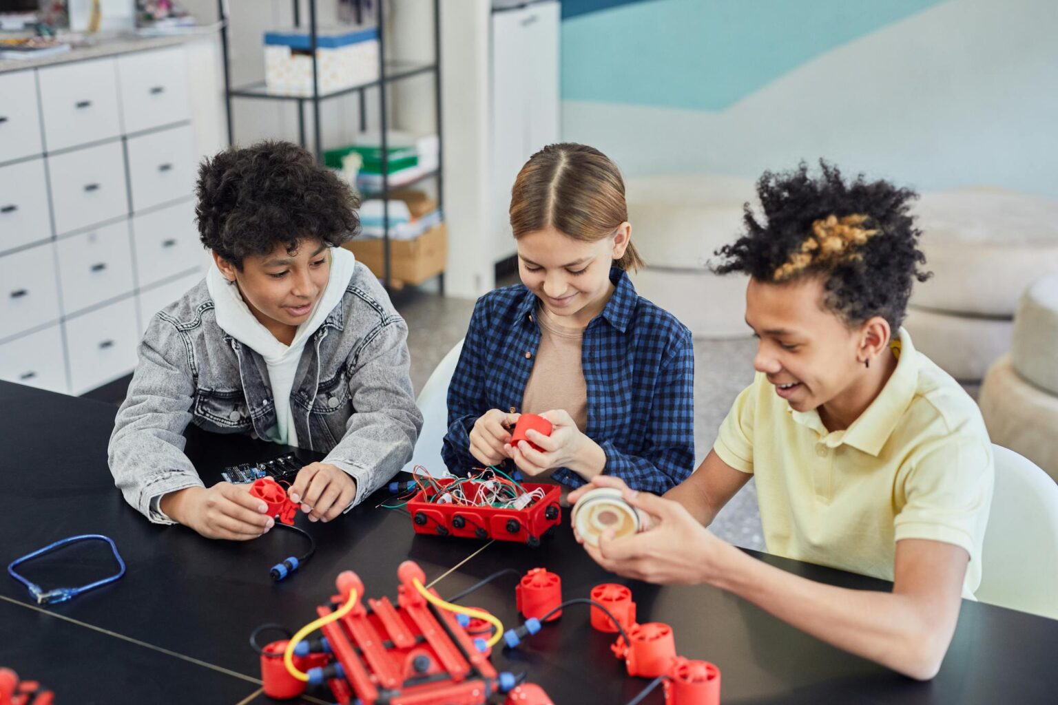 2025-2026 VEX robotics season unveiled - SDR